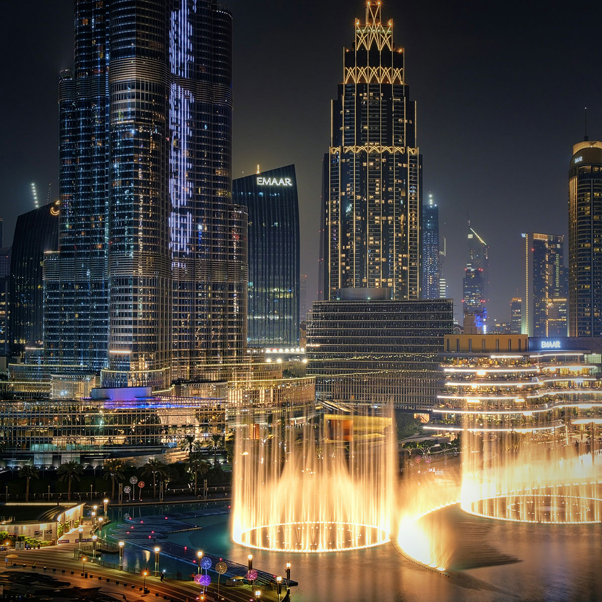 The Dubai Fountain - Central Hotels Dubai